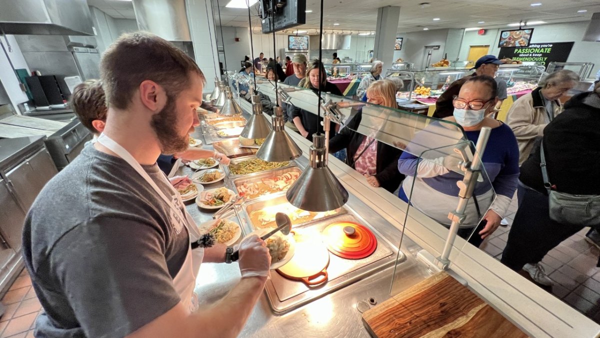 ESCU Hosts Willimantic Community for Thanksgiving Feast – NBC Connecticut
