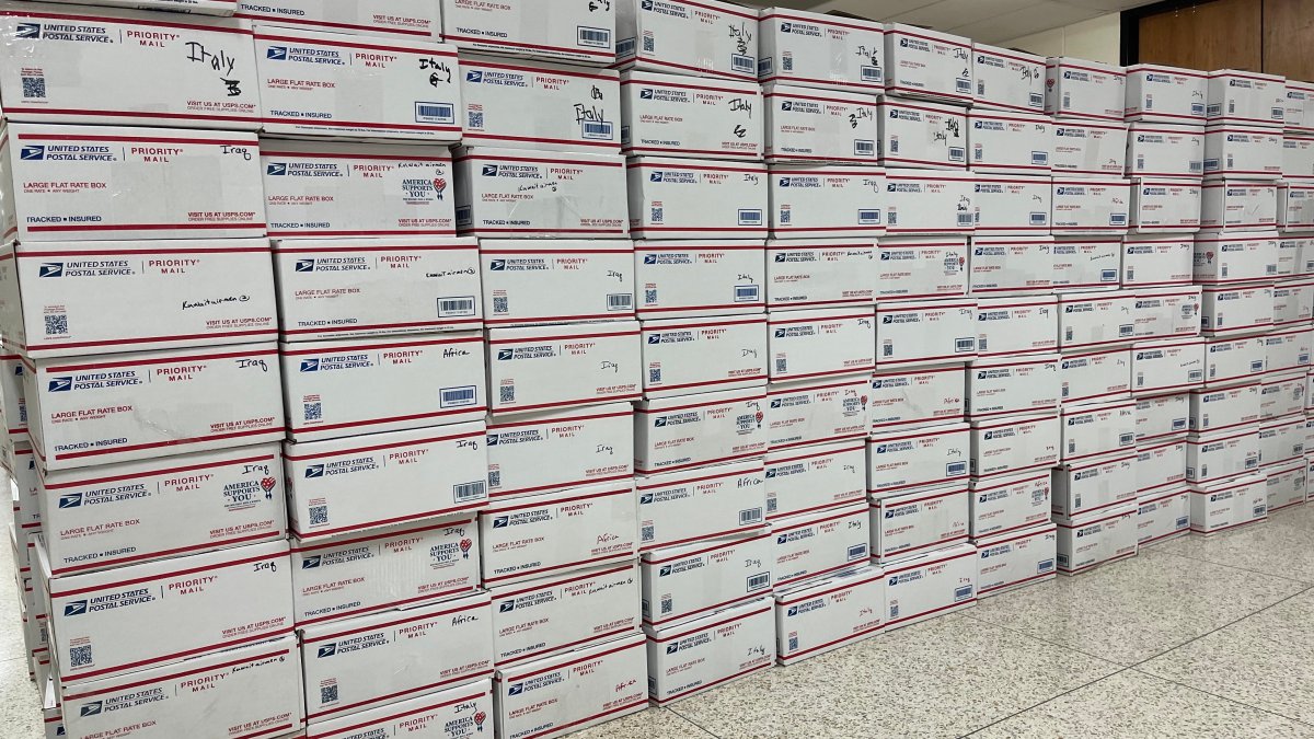 Boxes to Boots Volunteers Make 1,200+ Care Packages for Soldiers ...