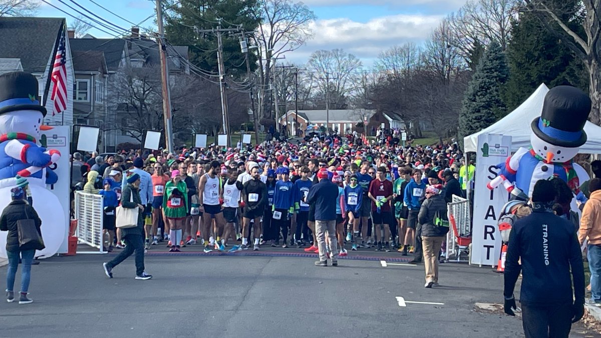 Over 1,800 people participate in annual Blue Back Mitten Run in West ...