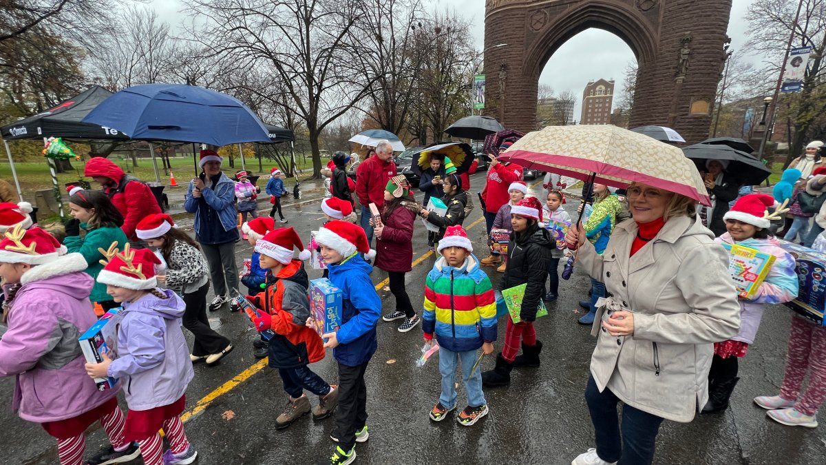 Connecting You to Joy Toy Drive Brings in Thousands of Toys for ...