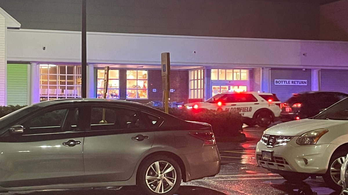 Bloomfield Steps Up Patrols at Copaco Shopping Plaza to Deter Thieves ...