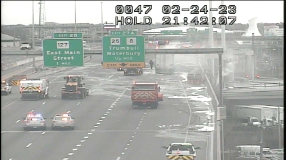 I-95 North in Bridgeport Reopens After Tractor-Trailer, Camper Fire – NBC Connecticut