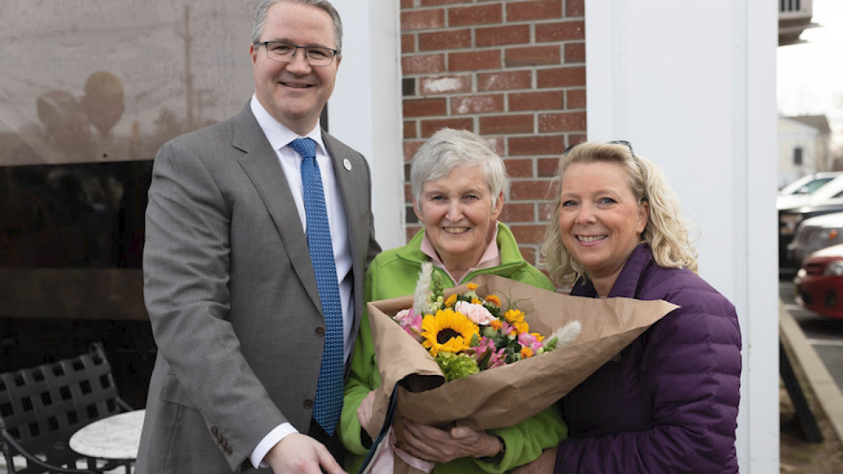 Newtown Celebrates Beloved Bagel Shop Owner’s 75th With ‘Eunice Day ...