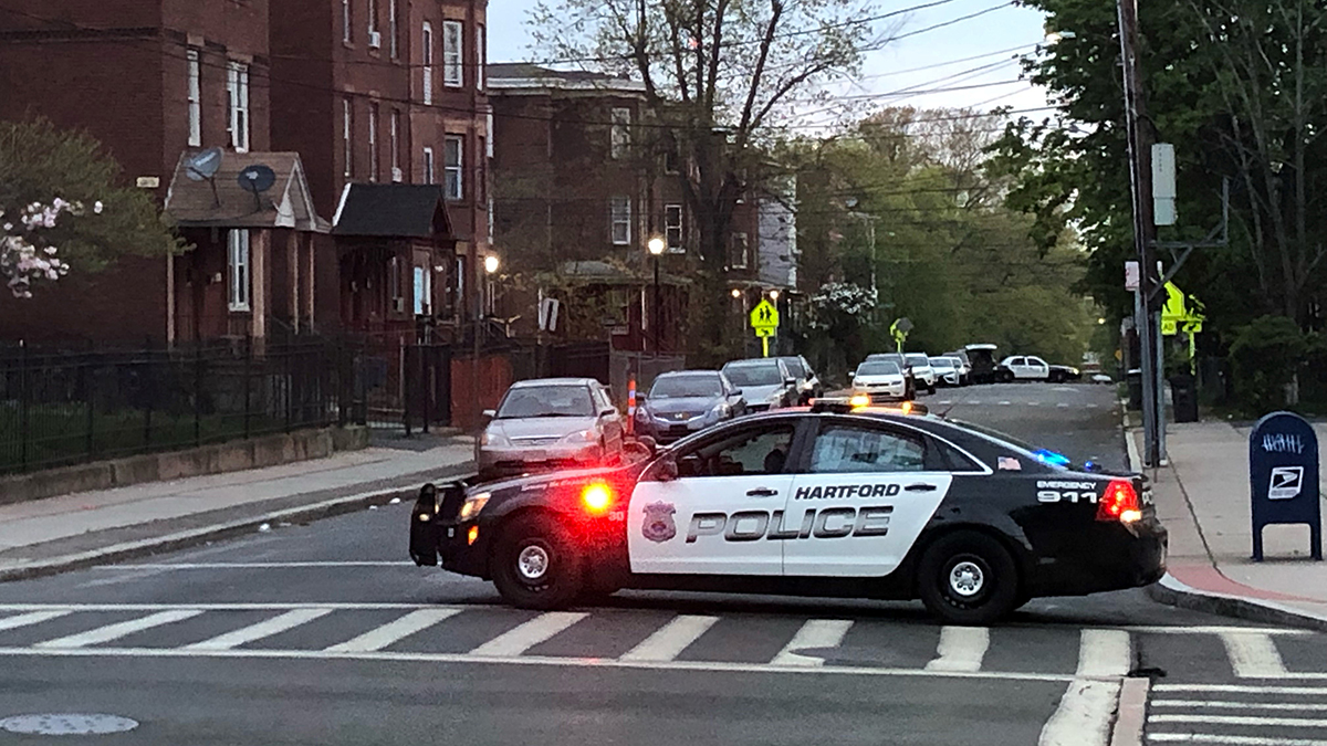 Police Investigating Gunshots in Hartford – NBC Connecticut Police Investigating Gunshots in Hartford – NBC Connecticut