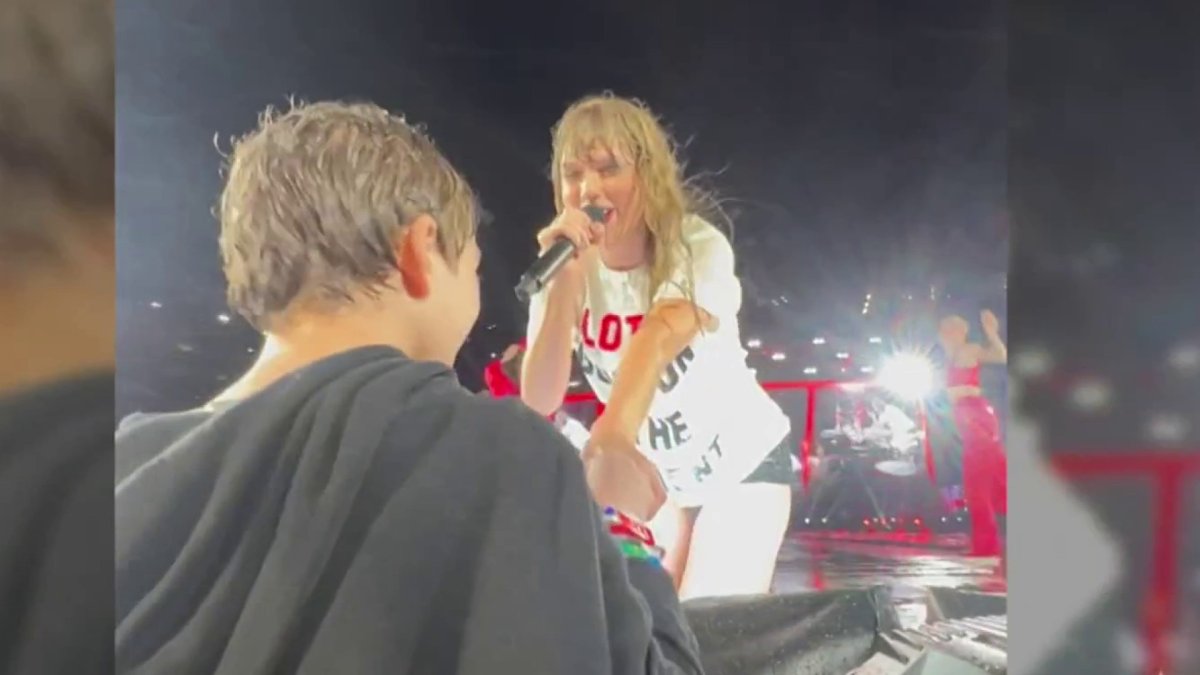 For 10-Year-Old Connecticut Swiftie, This Concert Moment Hit All Too ...