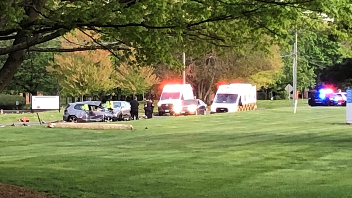 One Man Dead, Five Injured in Crash in Bloomfield – NBC Connecticut