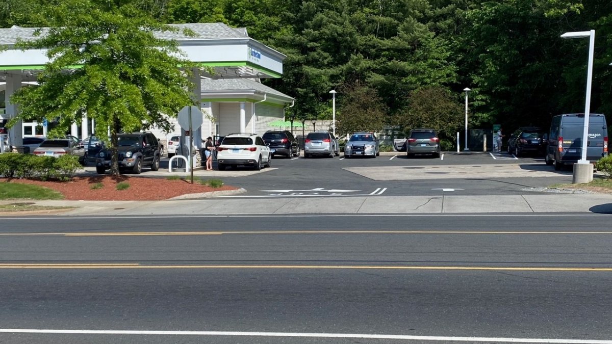 Troopers Investigate Apparent Road Rage Shooting on Route 15 in Meriden ...