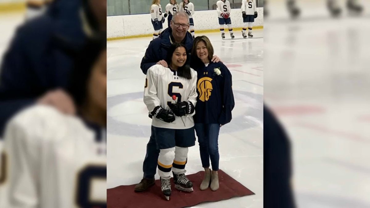 Simsbury hockey player’s memory skates on in scholarship – NBC Connecticut