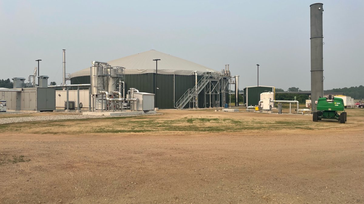 Farm in Ellington Connecticut Converts Cow Manure to Natural Gas – NBC ...