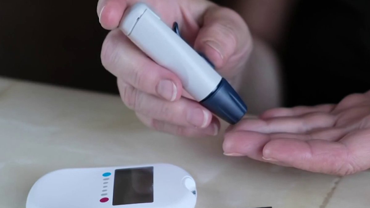 Finger prick blood test could revolutionize Alzheimer’s disease ...