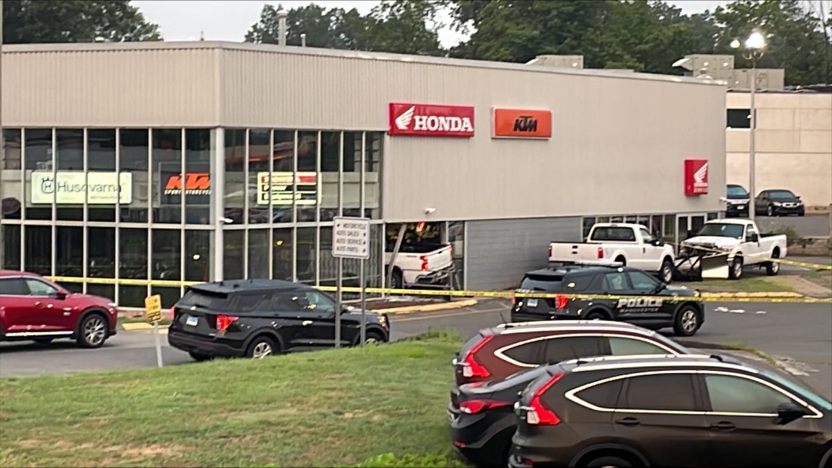Vehicle crashes into Manchester, Connecticut powersports store – NBC ...