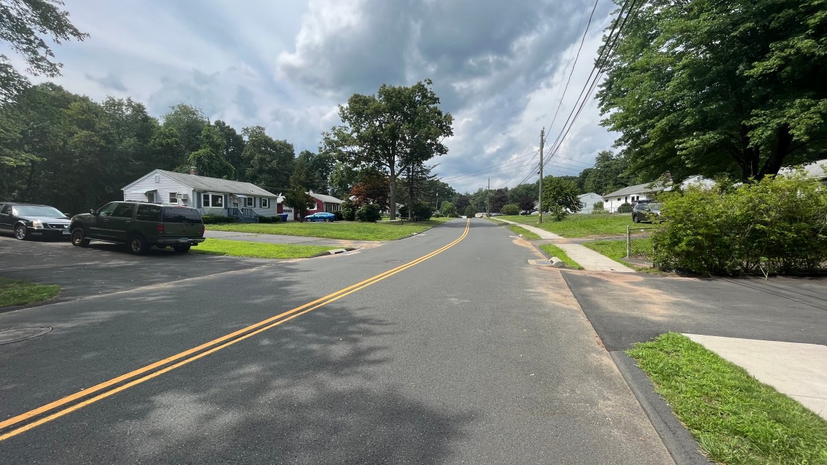 Person wanted in two states hiding in Enfield surrenders – NBC Connecticut