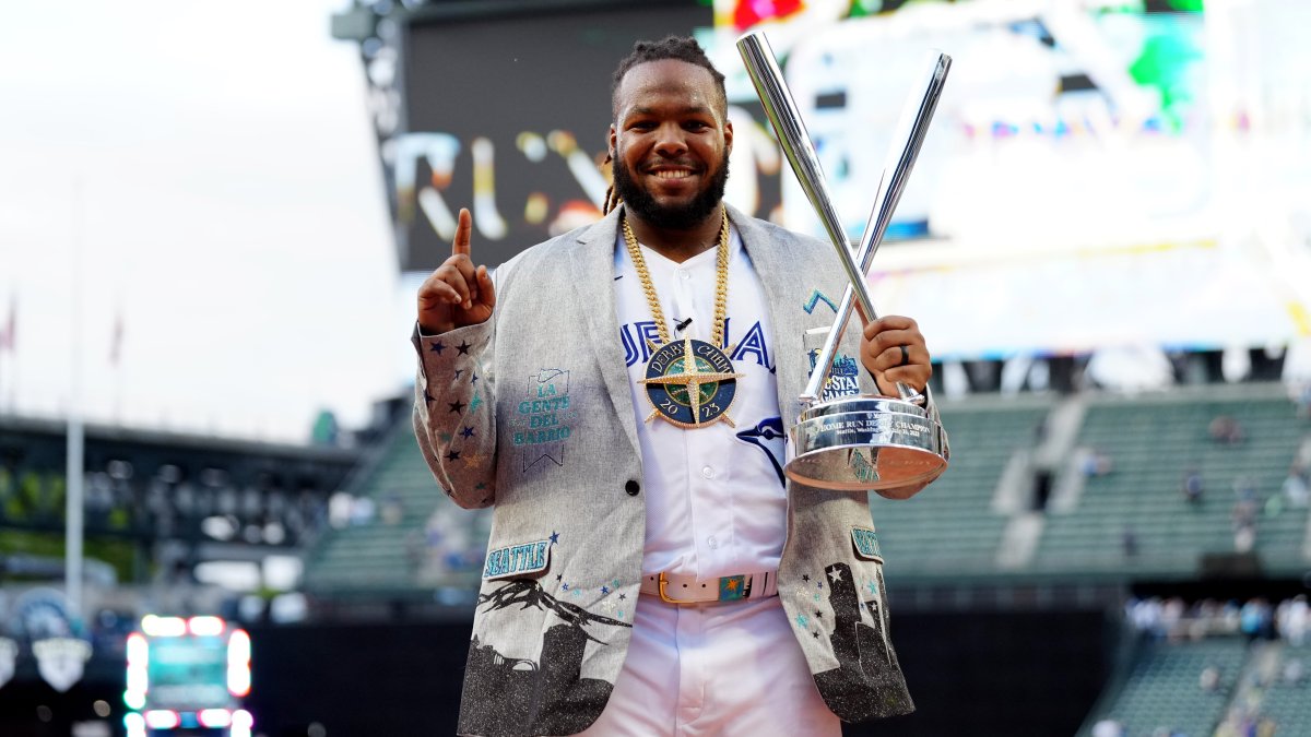 Blue Jays’ Vladimir Guerrero Jr. wins MLB Home Run Derby 16 years after ...