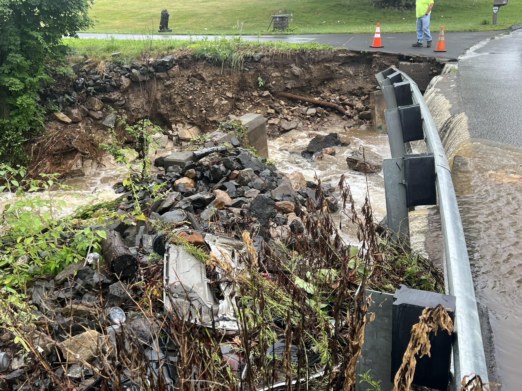 Strong storms cause damage, flooding in Connecticut – NBC Connecticut