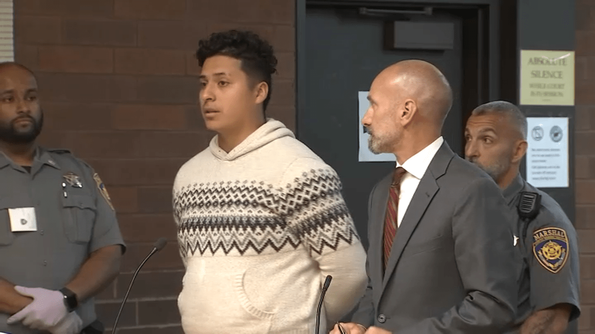 19 Year Old Charged With Meriden Murder Appears In Court Nbc Connecticut