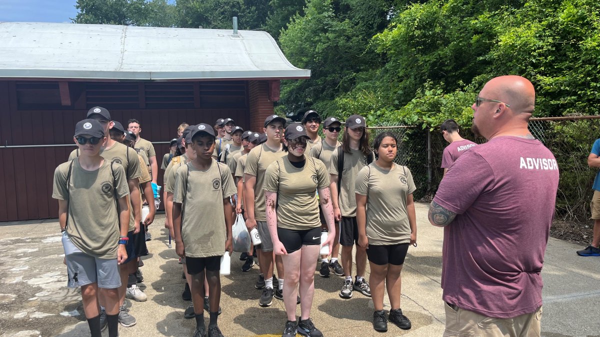 Teenagers learn lifesaving skills from Waterbury police officers – NBC ...