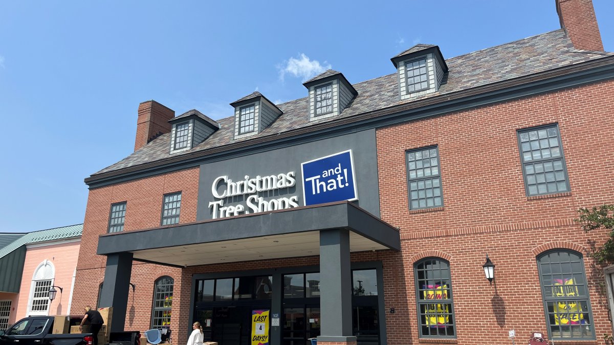 Christmas Tree Shops employees concerned about getting paid after ...