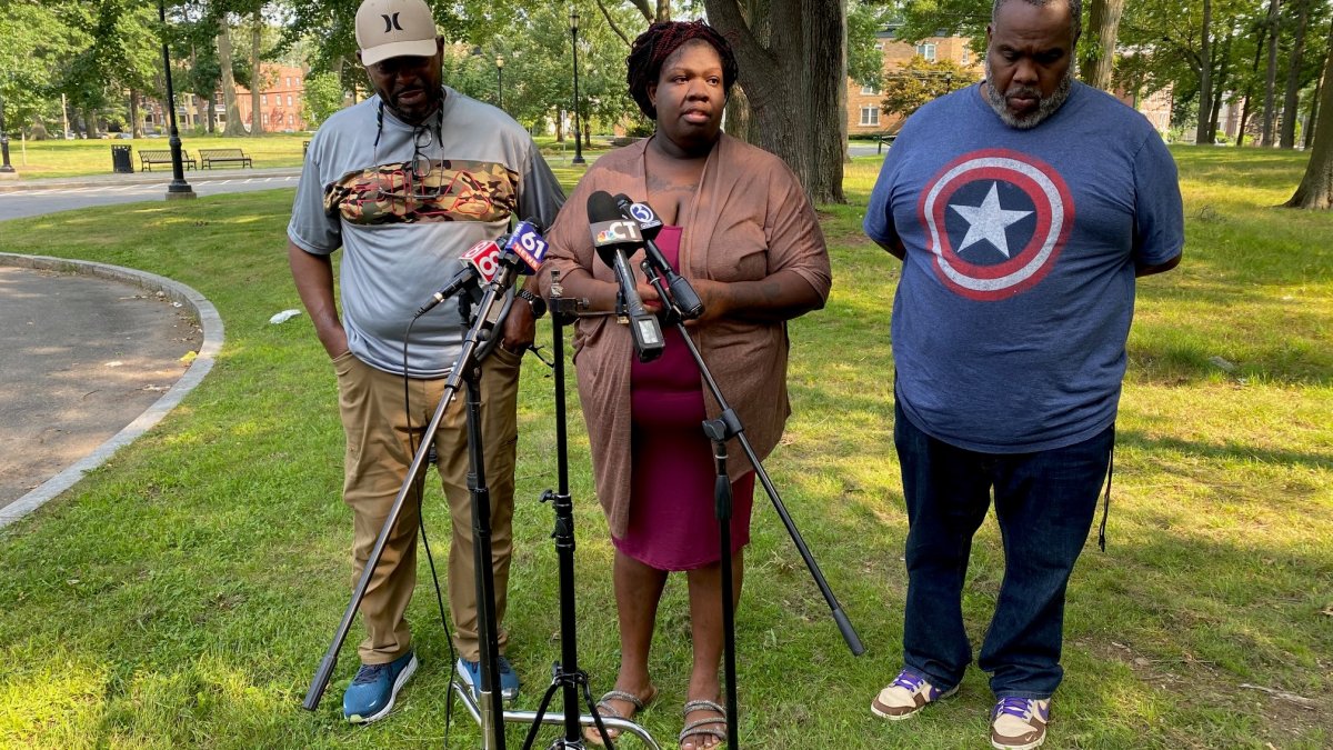 After toddler’s deadly fall, mother facing manslaughter charge makes ...