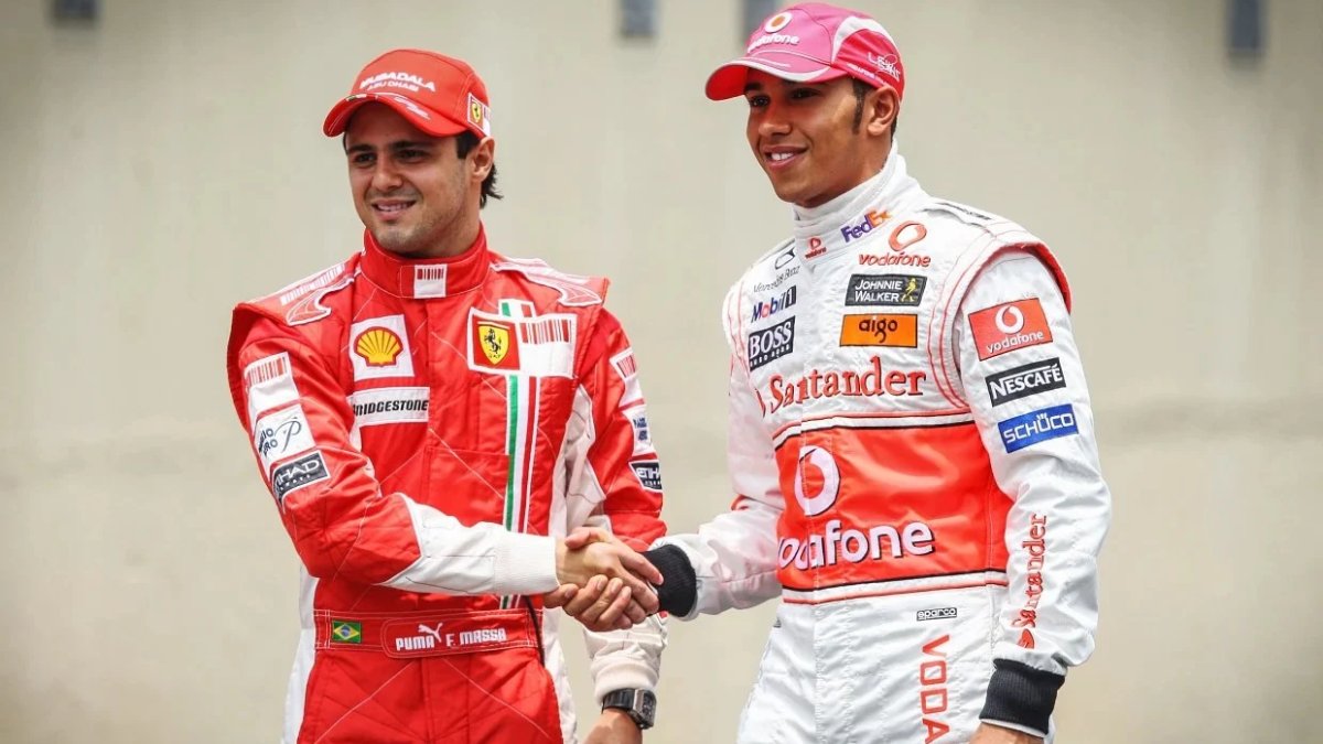 Former F1 racer threatens to sue to overturn superstar Lewis Hamilton’s ...