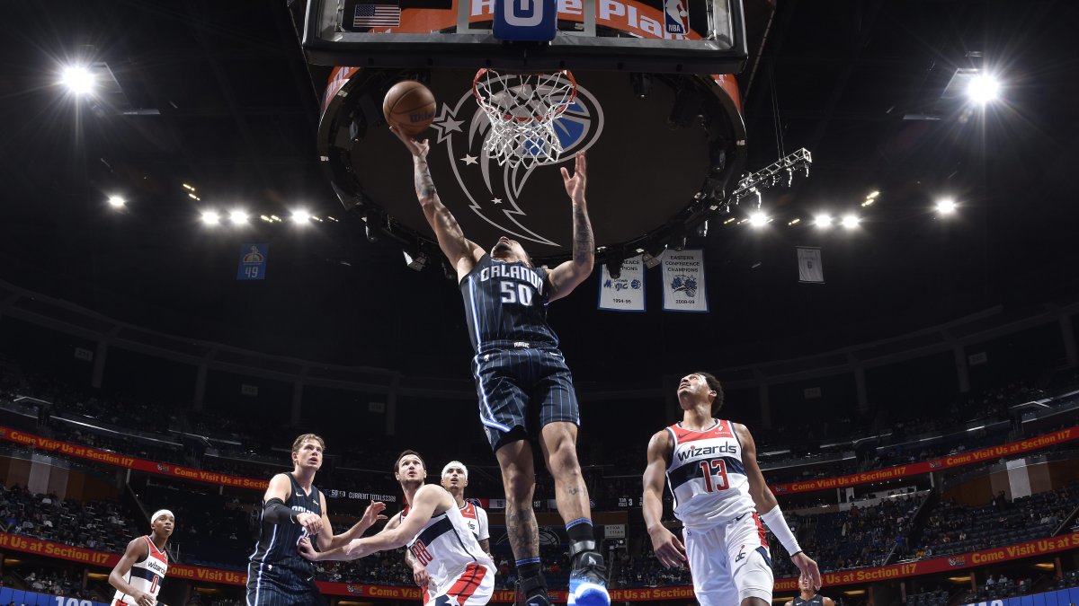 Magic’s Cole Anthony, Suggs recreate iconic LeBron-Wade alley-oop – NBC ...