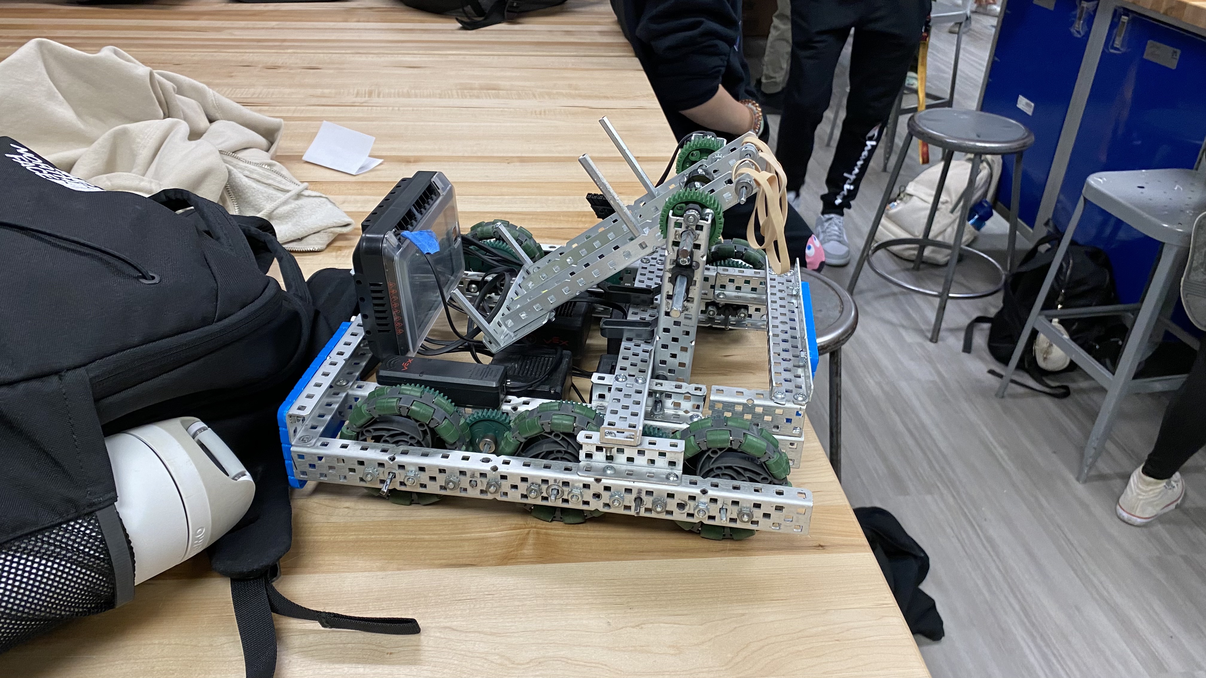 High school students set their eyes on international robotics ...