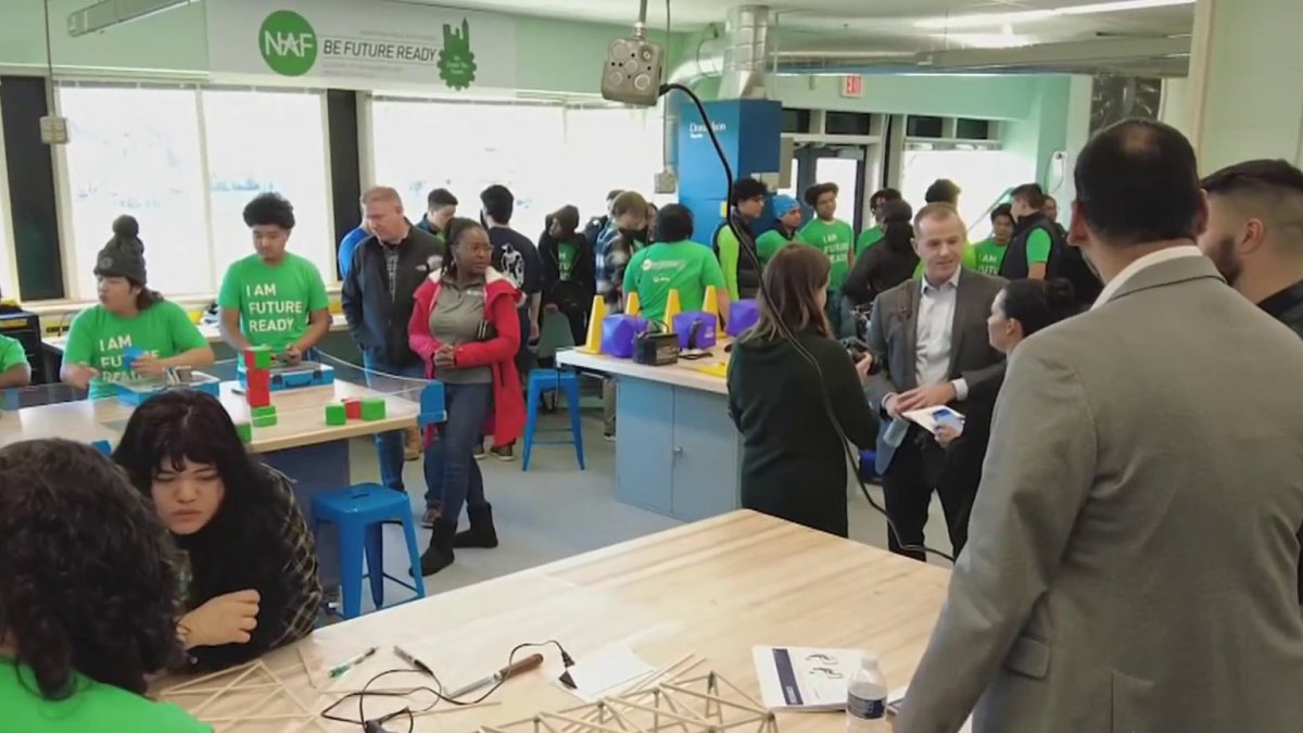New technology lab opens at Hartford Public High School – NBC Connecticut