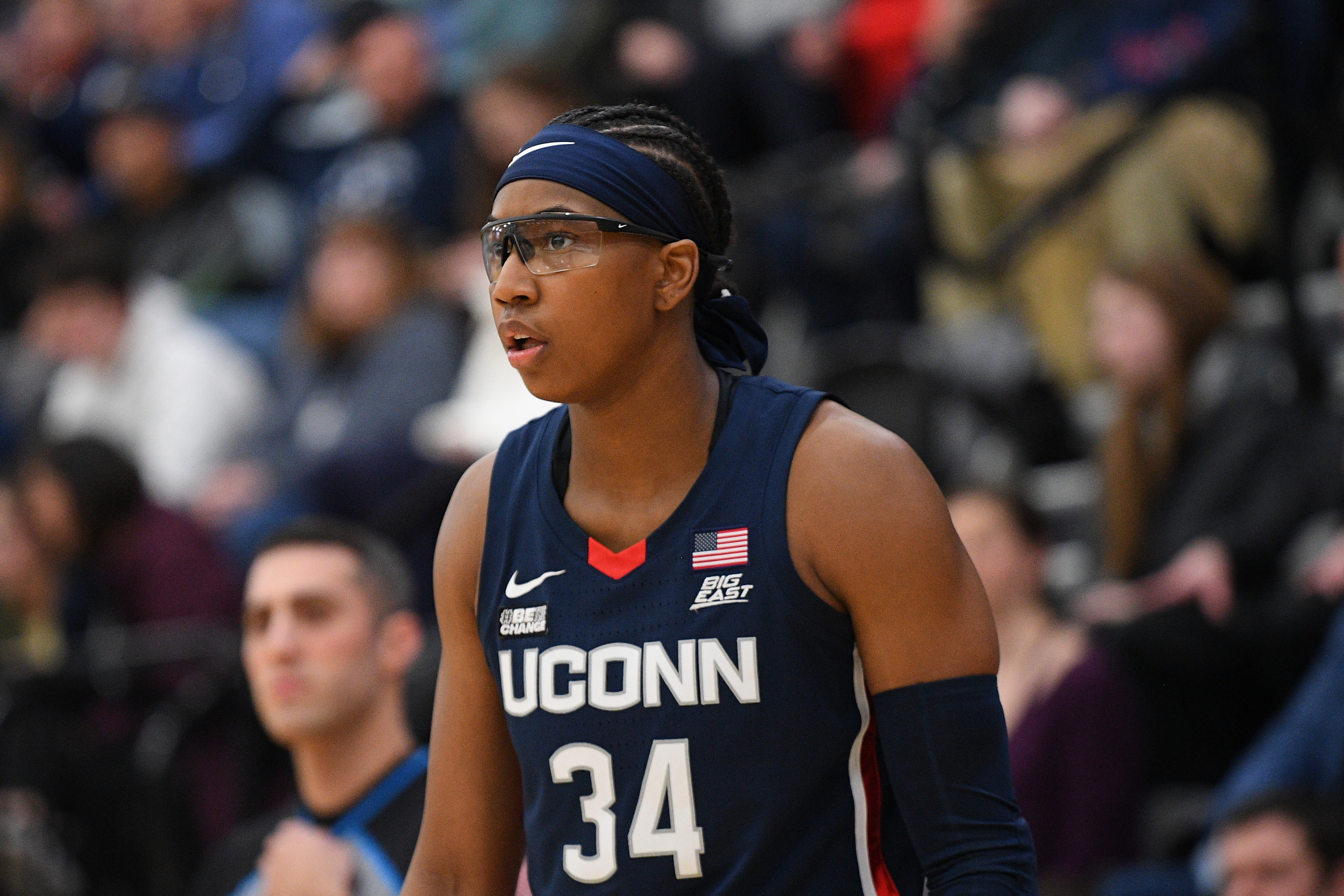 UConn forward Ayanna Patterson out for the year after knee surgery ...