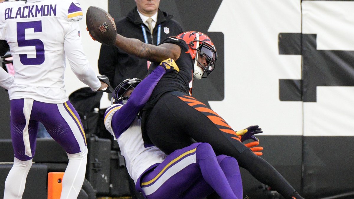 NFL fans hail Tee Higgins’ leaping touchdown in Bengals-Vikings – NBC ...