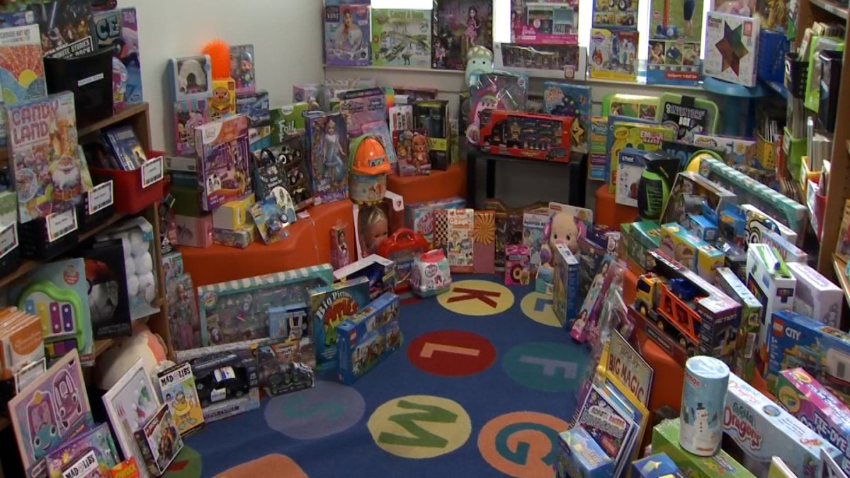 School collects hundreds of gifts for NBC & Telemundo CT’s annual ...