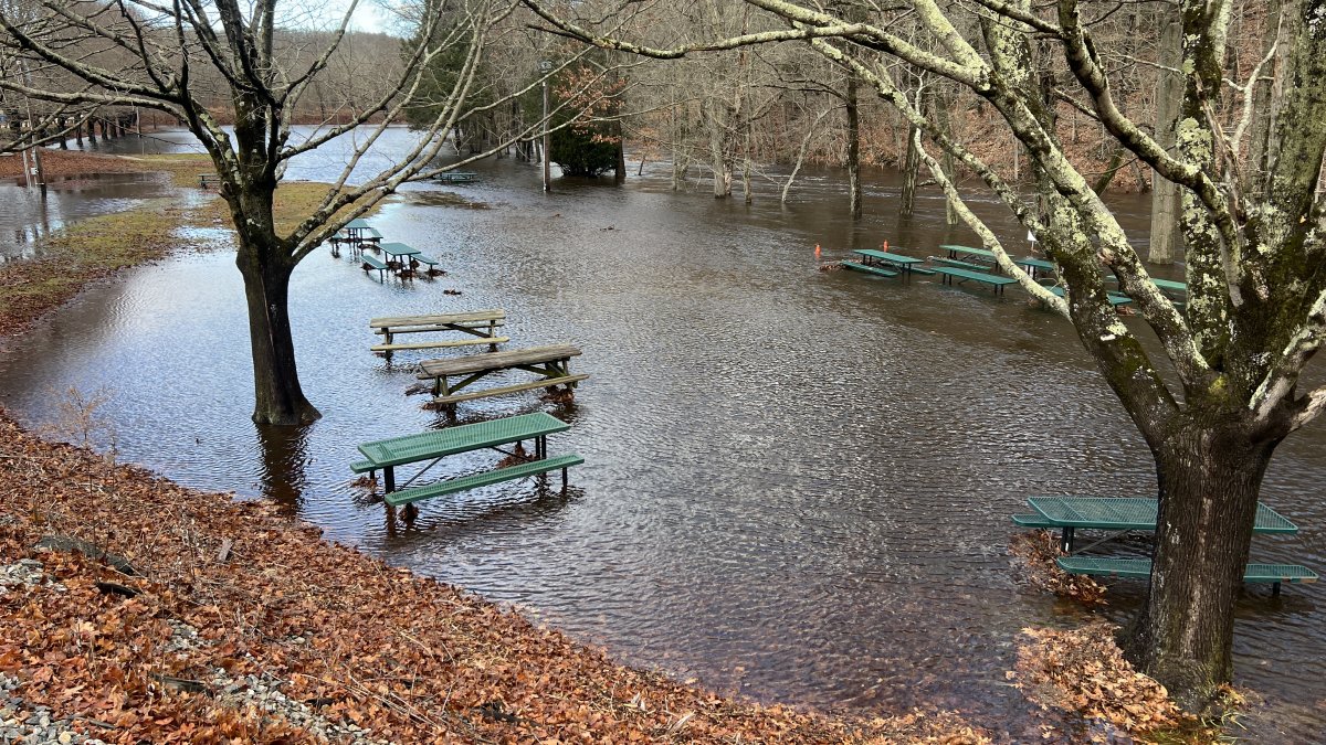 Storms cause flooding, knock out power in Norwich – NBC Connecticut