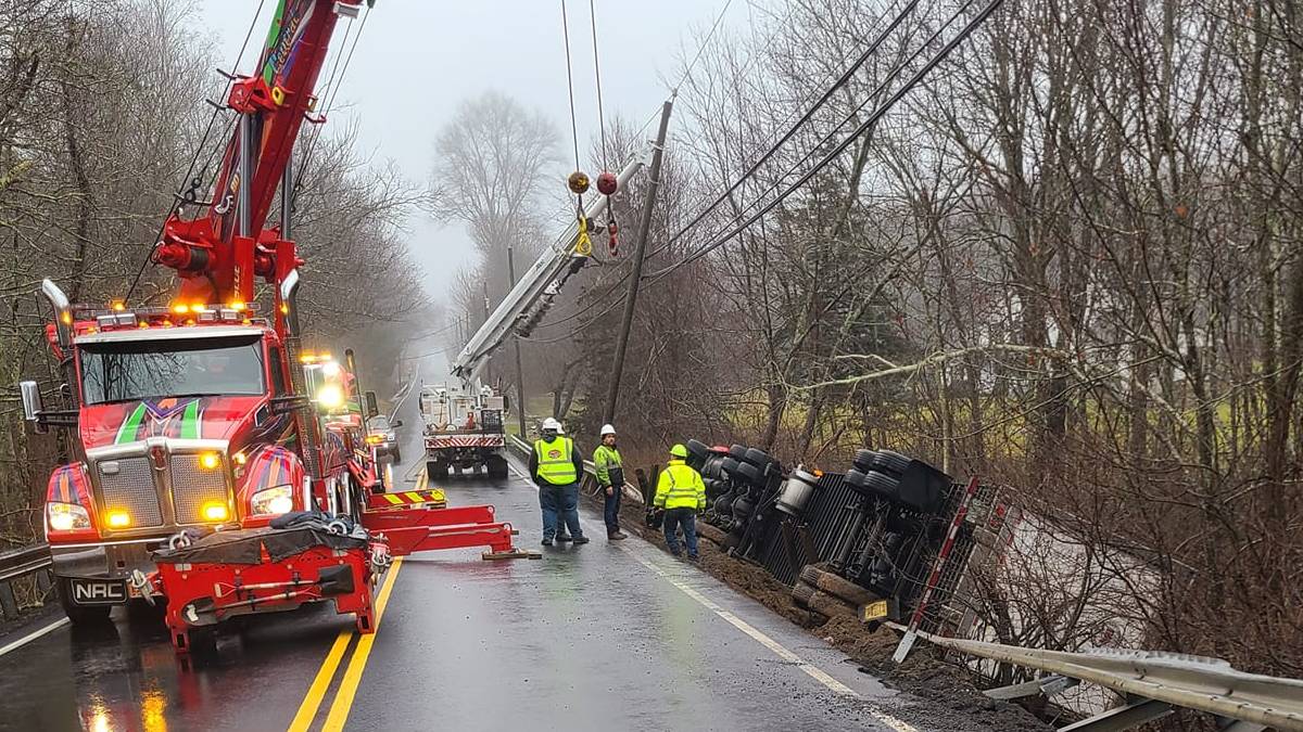 Tractor-trailer rollover closes Route 16 in Lebanon for extended period ...