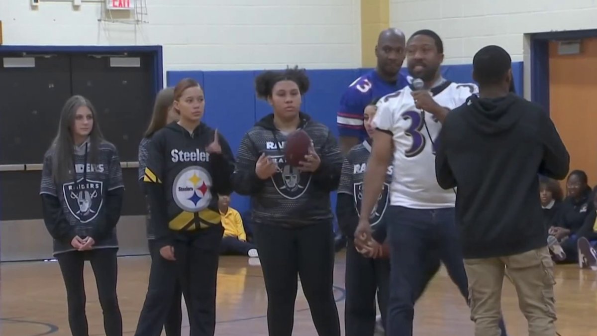 Bloomfield kicks off Read Across America Day with football clinic – NBC ...