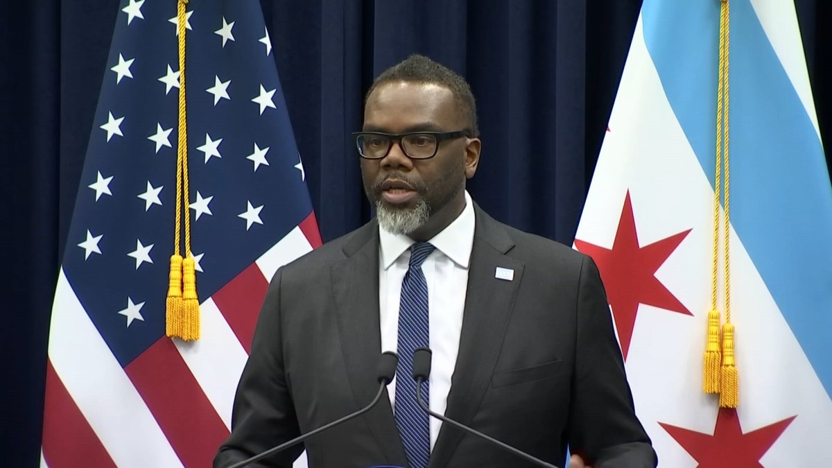 Chicago Mayor Johnson signs executive order – NBC Connecticut