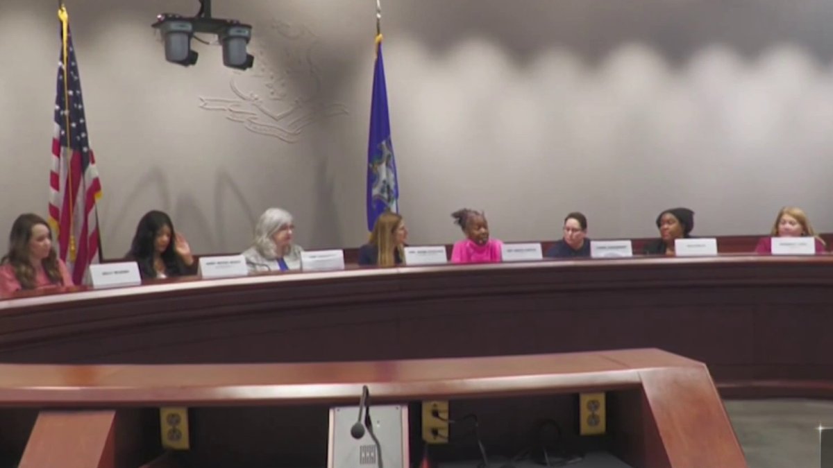 Women express gratitude for CT paid leave program – NBC Connecticut