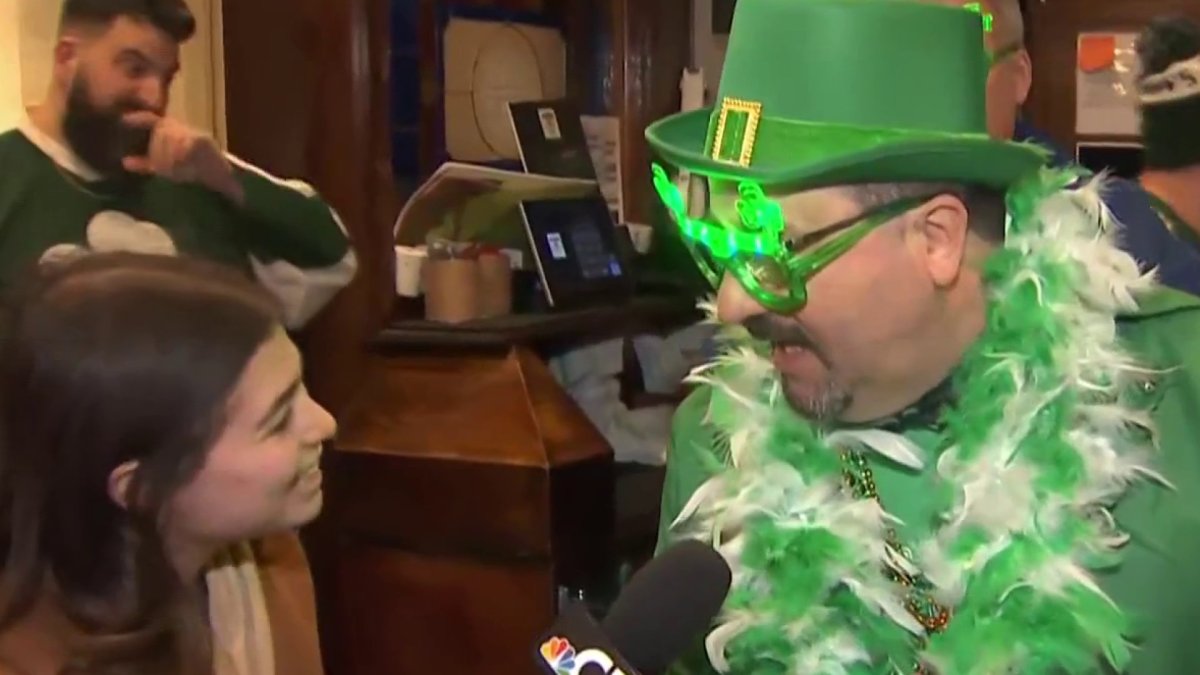 Jolie Sherman meets Joe Lee during Hartford St. Patrick’s Day ...