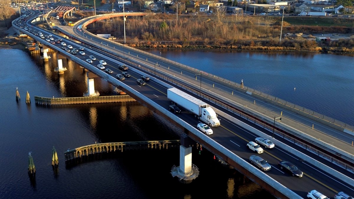 Washington Bridge must be replaced, RI governor says – NBC Connecticut