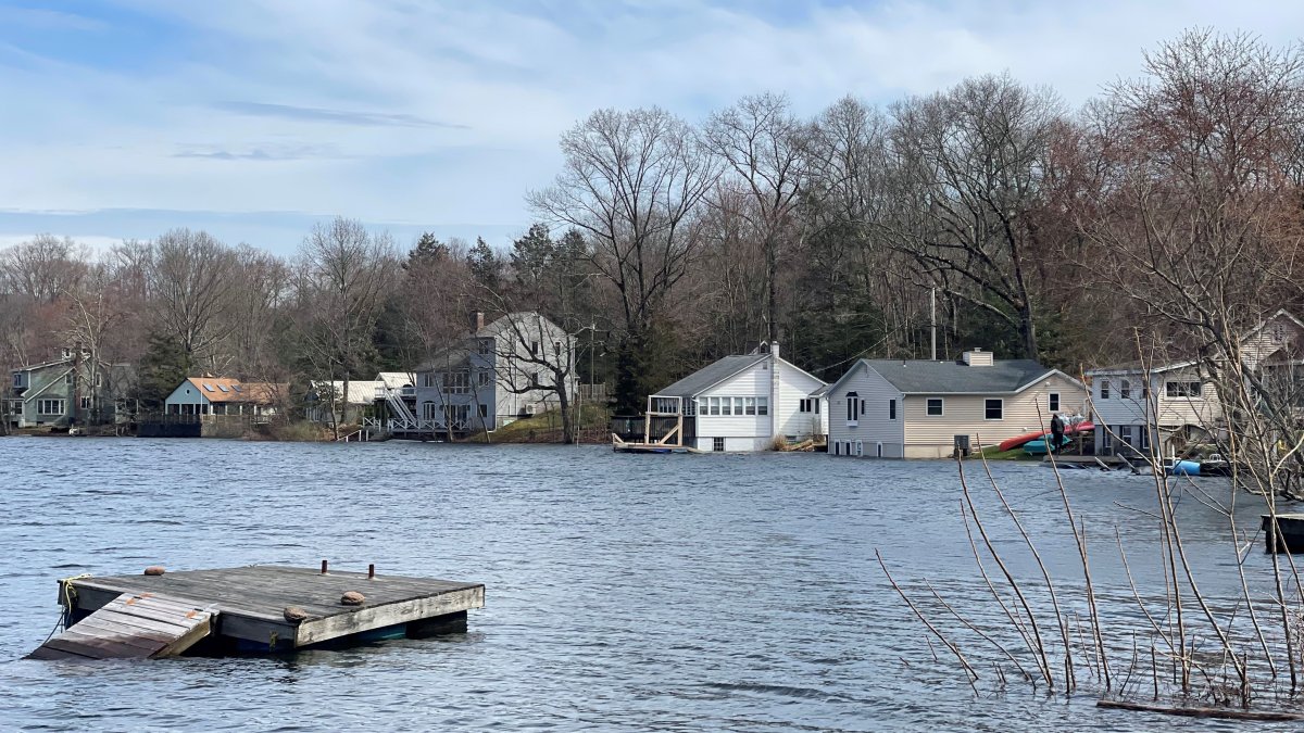 Residents along pond in Portland ‘in dire straits’ as water floods ...
