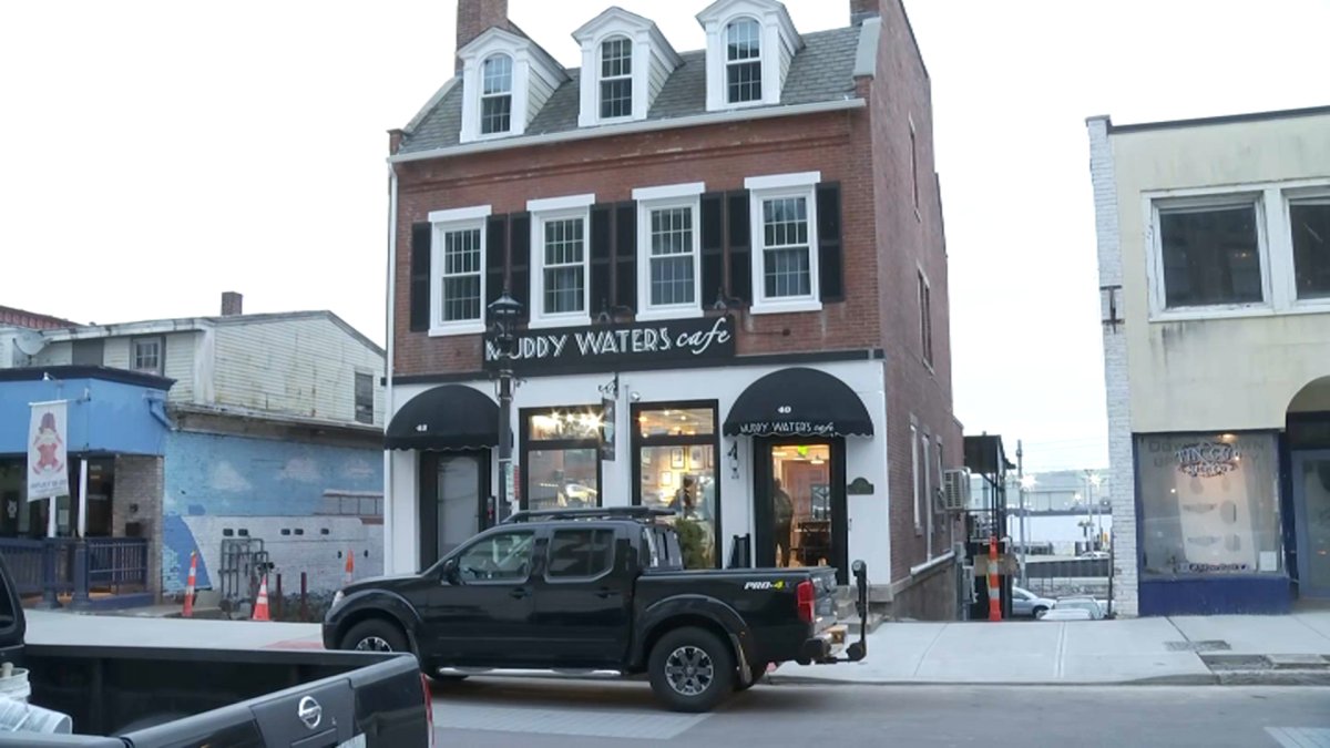 Popular New London café reopens after fire several months ago – NBC ...
