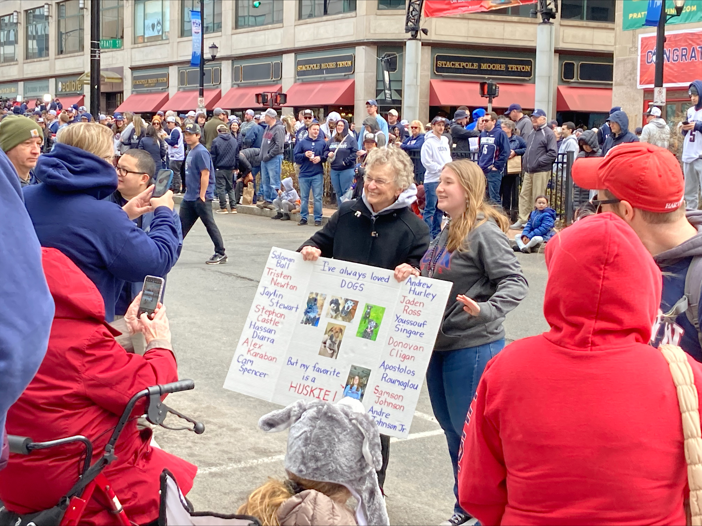 Photos: 2024 UConn victory parade and rally and fans – NBC Connecticut