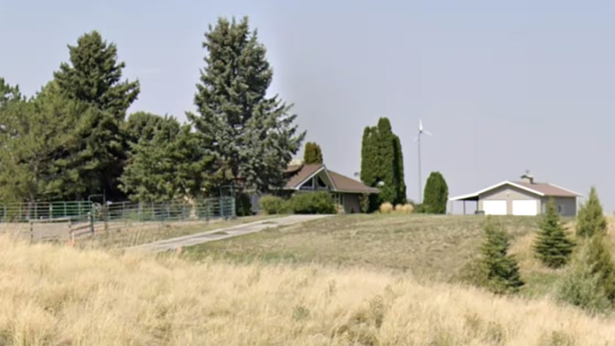 Idaho woman, 85, fatally shot home intruder in ‘heroic’ act of self ...