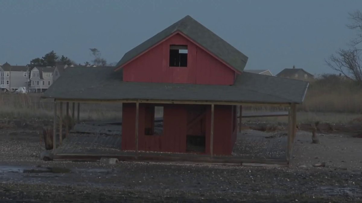 Guilford’s Little Red Shack hit hard by rain and tide – NBC Connecticut