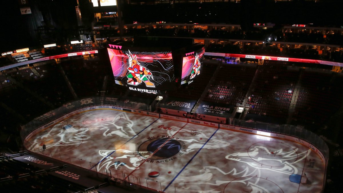 Coyotes to commit to winning land auction to build Phoenix arena – NBC ...