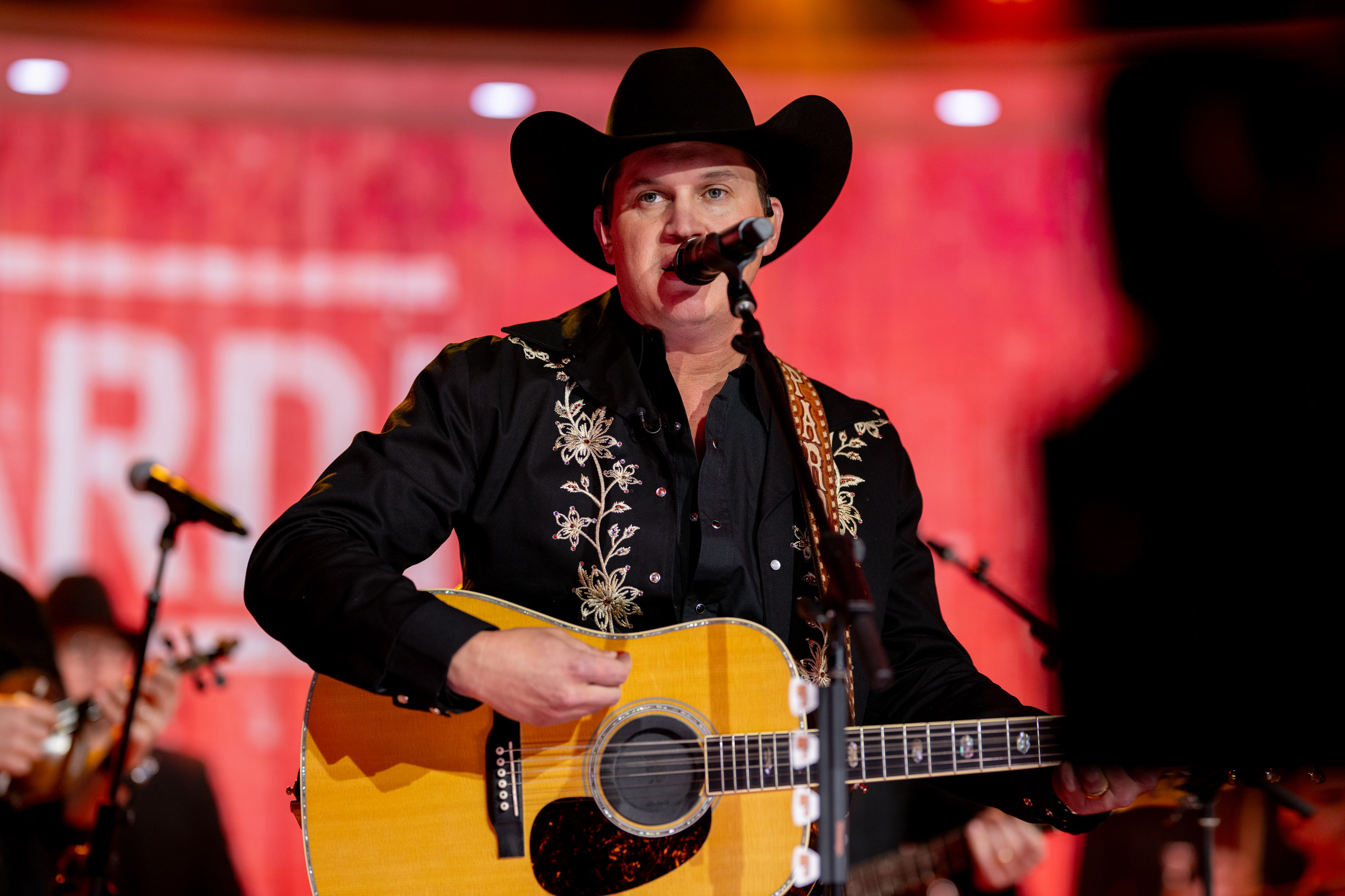 Country singer Jon Pardi coming to Mohegan Sun in June – NBC Connecticut