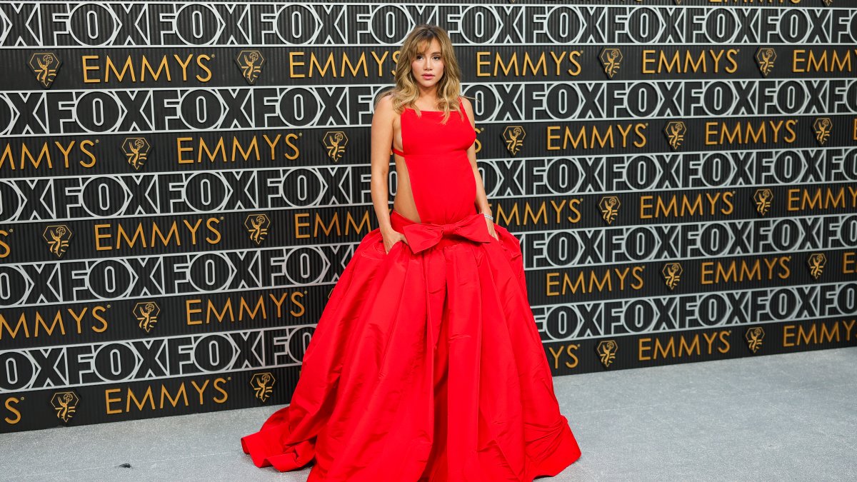 Suki Waterhouse shares first photo with baby – NBC Connecticut