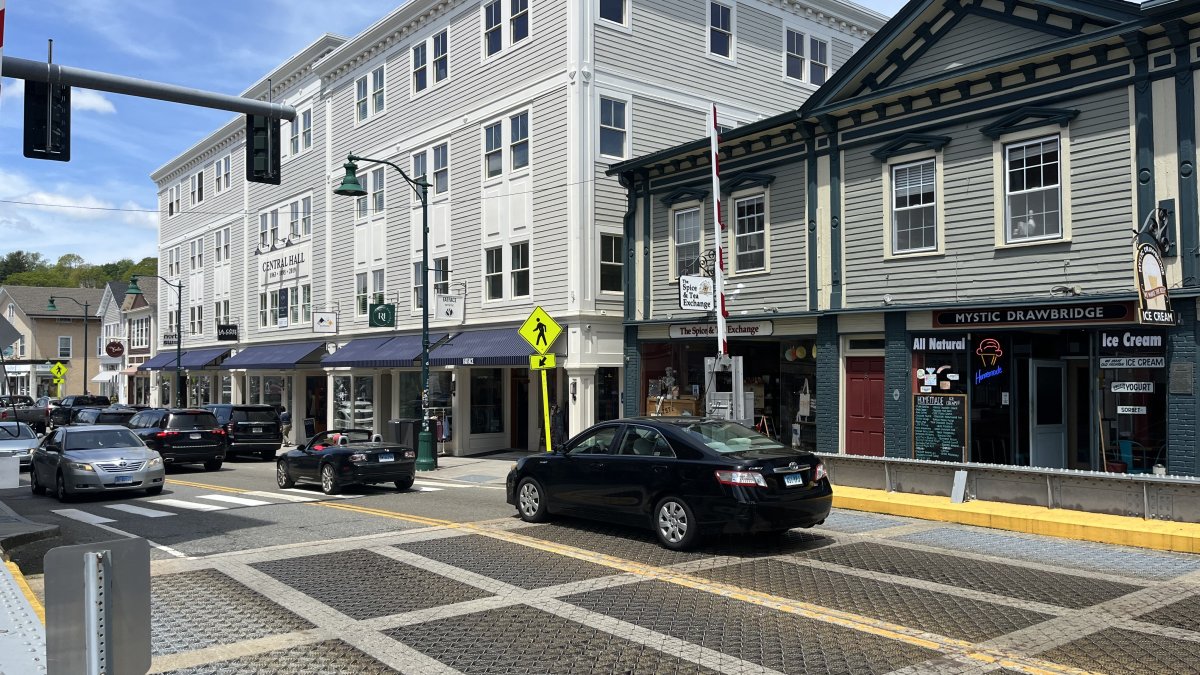 Downtown Mystic to have increased police presence this summer – NBC ...