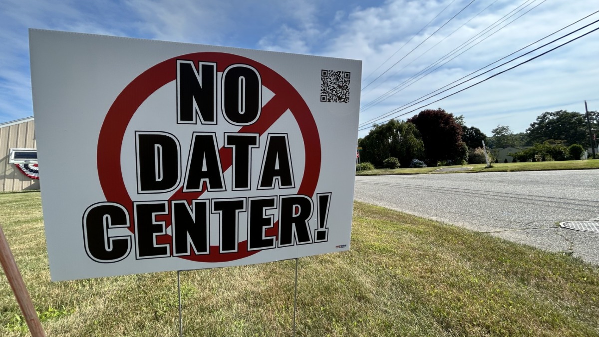 Waterford neighbors opposing proposed data center say signs stolen from ...