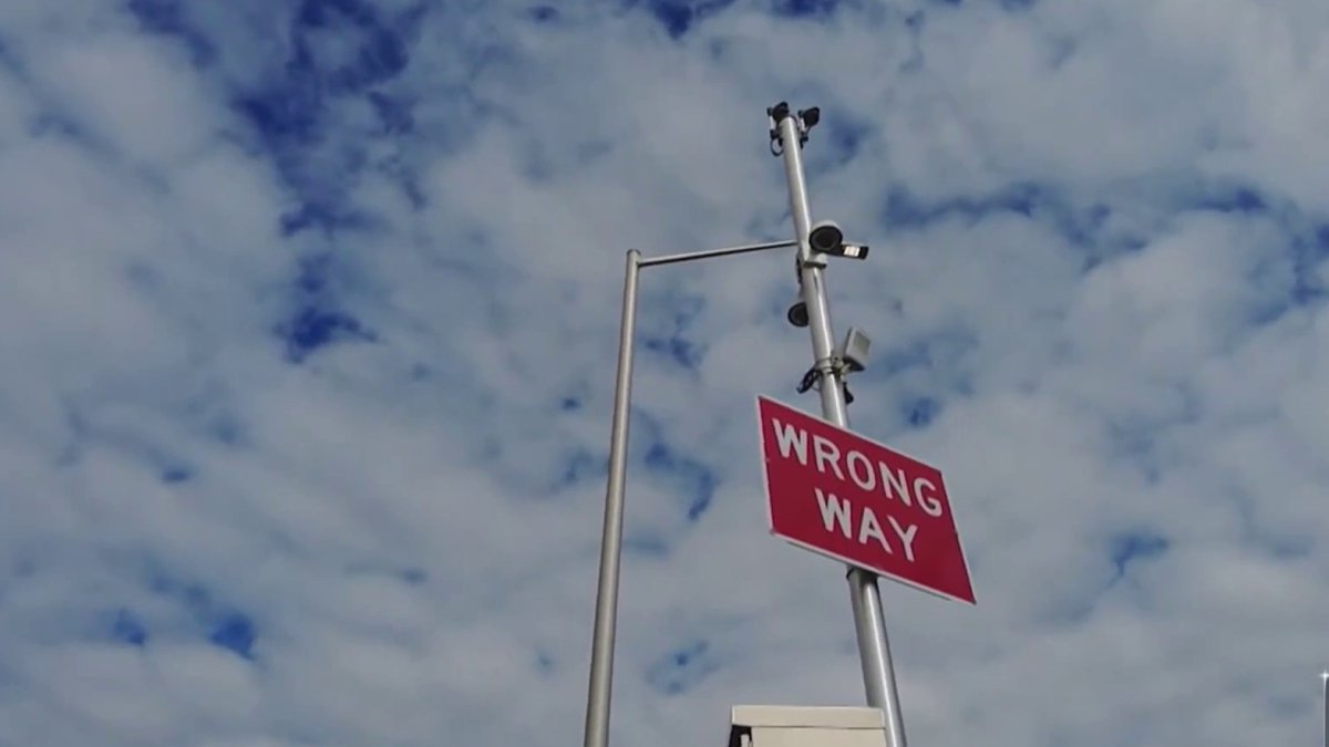 Wrong Way Detection System Helps Prevent Potential Accident On I 91 In North Haven Nbc Connecticut