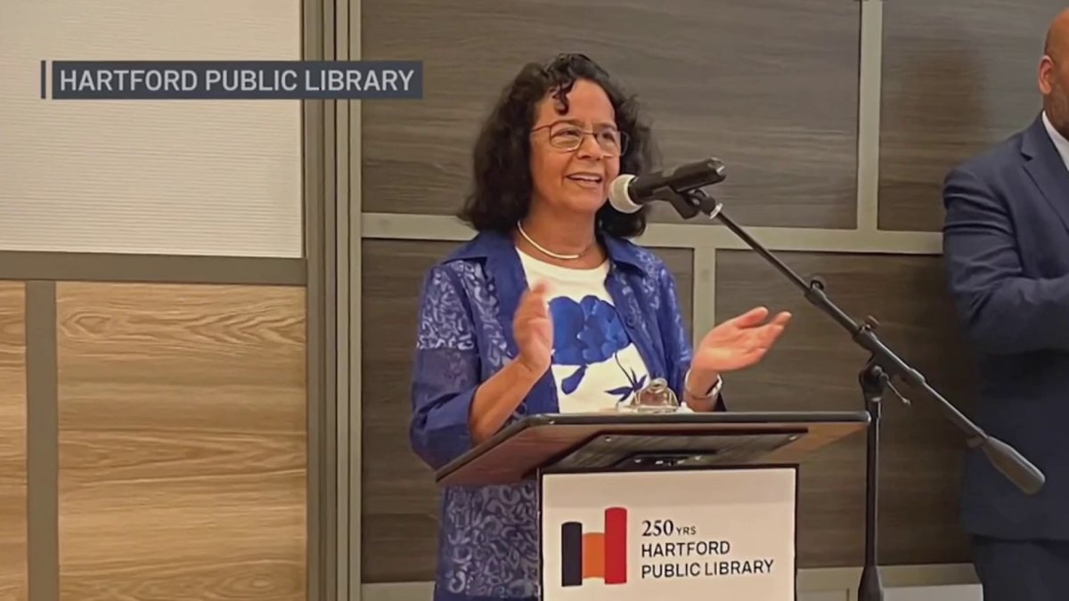 Hartford woman wins national award for using library to connect ...