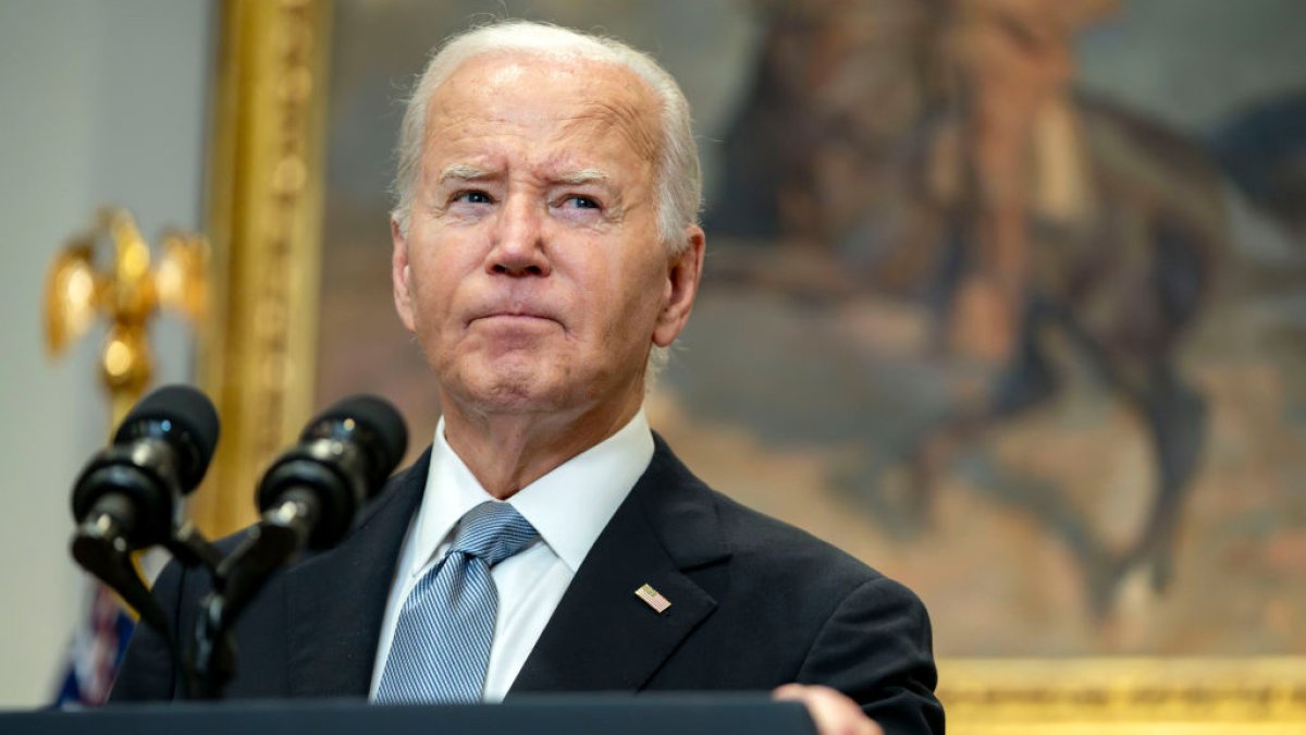 President Biden tests positive for COVID-19, White House says – NBC ...
