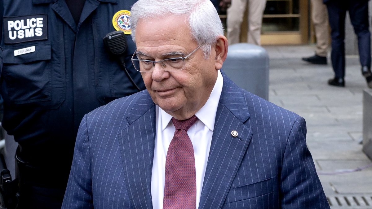 Menendez to resign after guilty verdict in bribery case: – NBC Connecticut